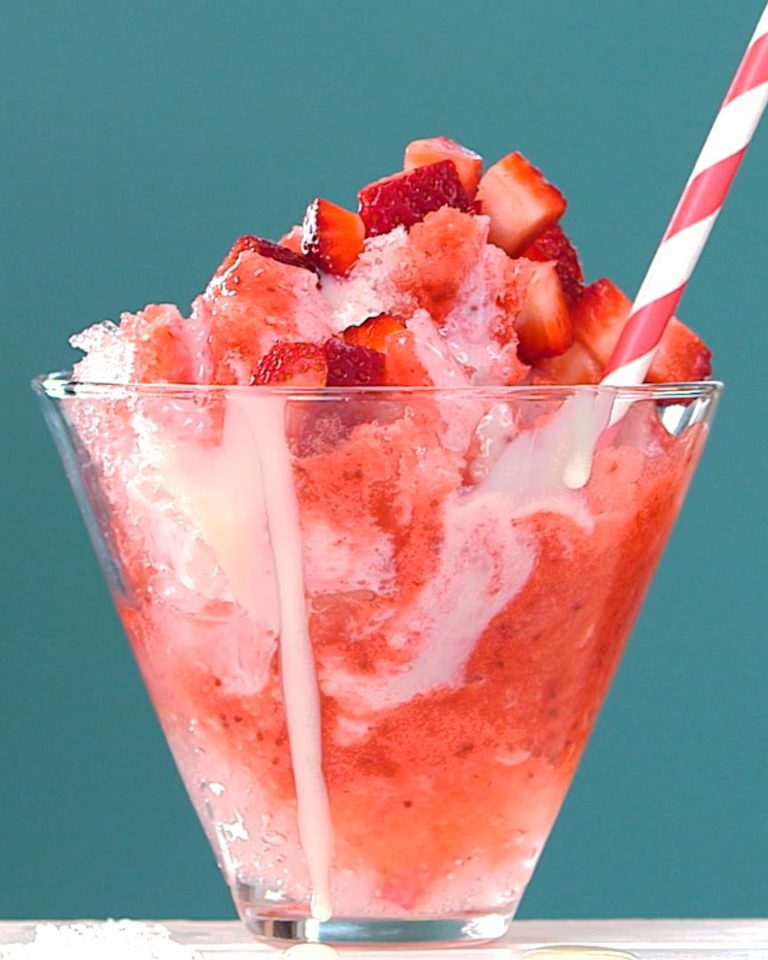 Strawberries and Milk Shaved Ice (Raspado) - Cooking TV Recipes