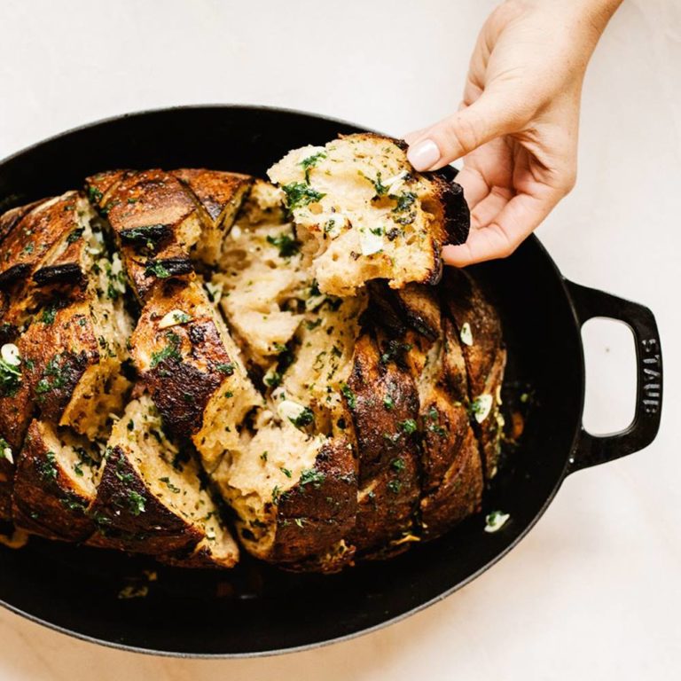 Pull-Apart Cheesy Garlic Loaf - Cooking TV Recipes
