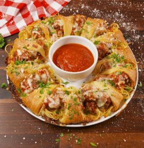 Spaghetti & Meatball Ring - Cooking TV Recipes
