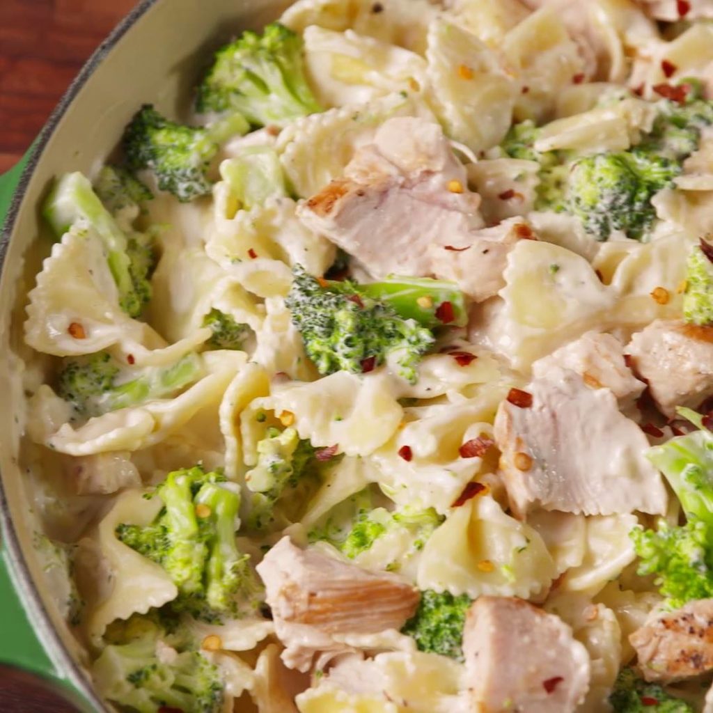 Creamy Chicken & Broccoli Bowties - Cooking TV Recipes